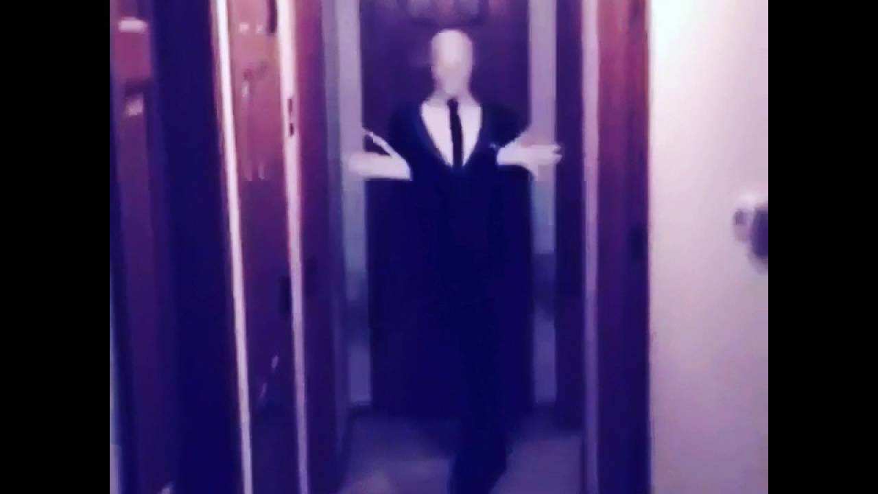 Slenderman Dance (Just Walk) - YouTube