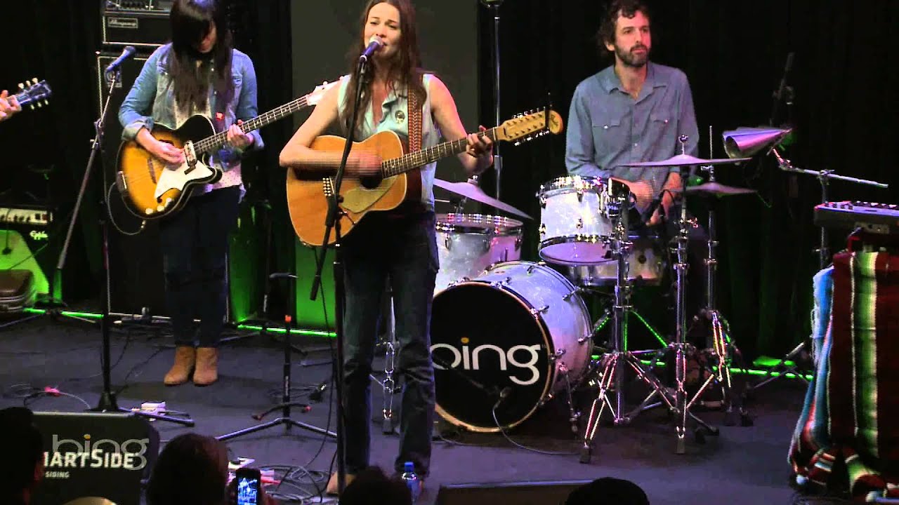Carly Ritter - It is Love (Bing Lounge) - YouTube