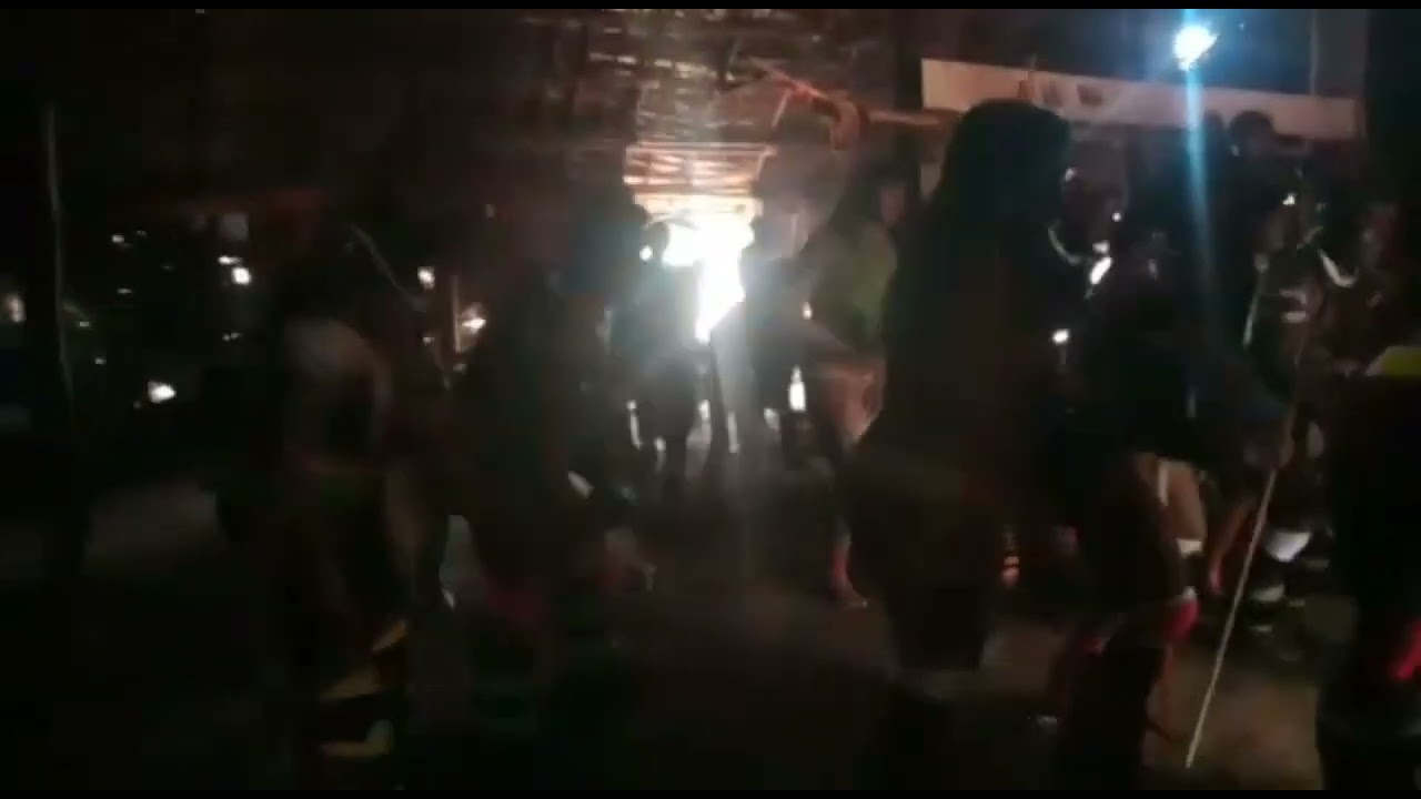 Povo Wauja (Nákai Mapulawa) - YouTube