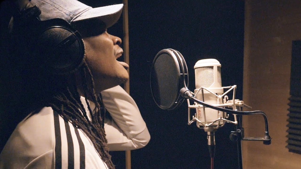 Kumar (Raging Fyah) - Dubplate Raggamuffin - Little Lion Sound - YouTube