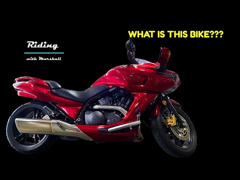 Honda DN 01 Review - YouTube