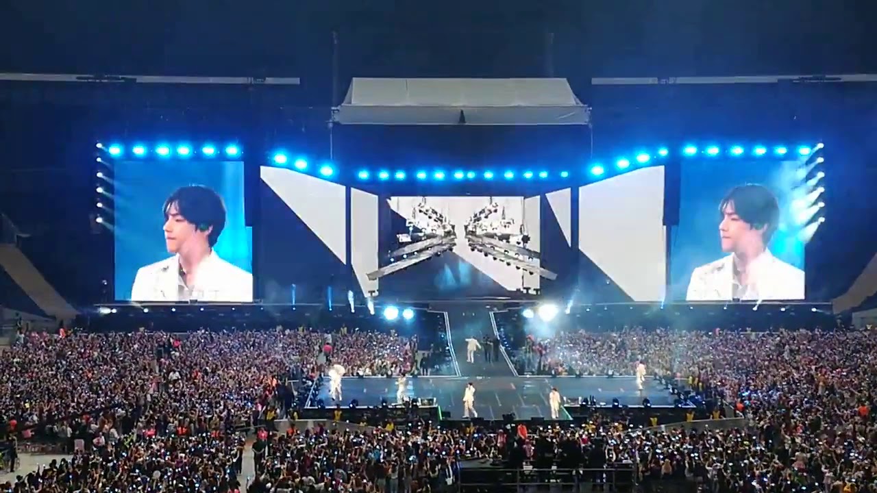 BTS Concert at Wembley day2 part4 - YouTube