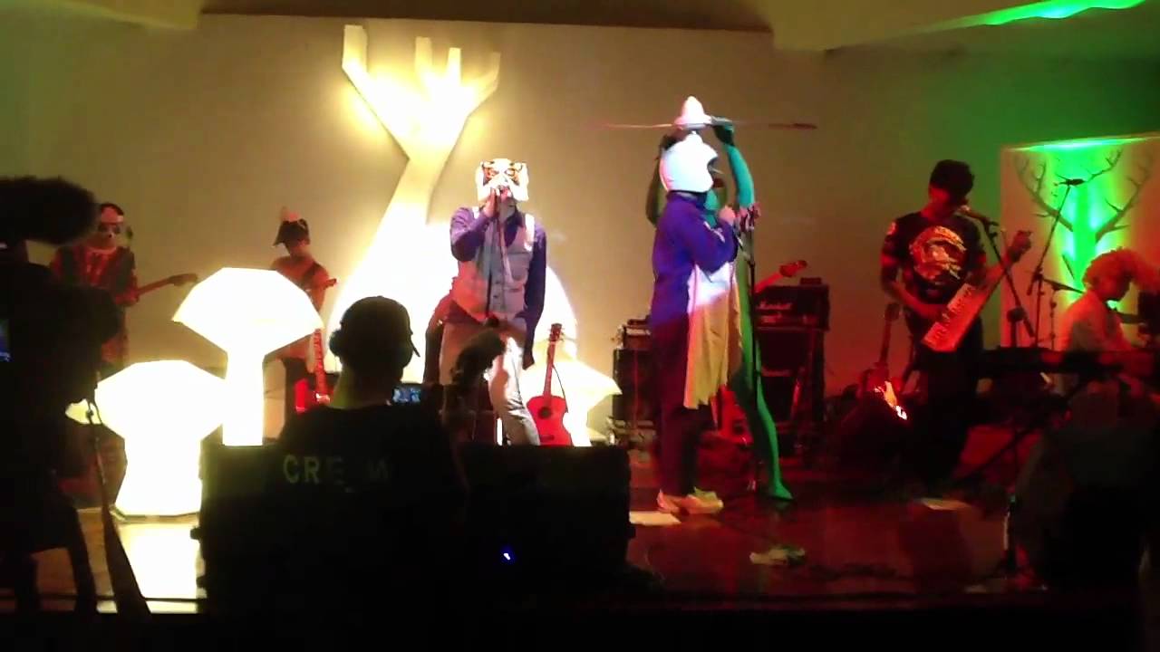 Zeke Khaseli - Fell In Love With The Wrong Planet - YouTube
