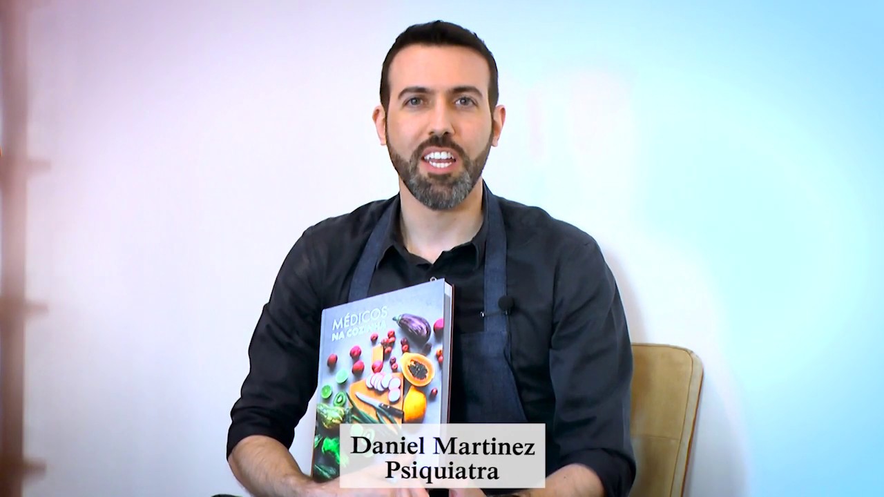 Depoimento do psiquiatra Dr Daniel Martinez sobre o livro Médicos na ...