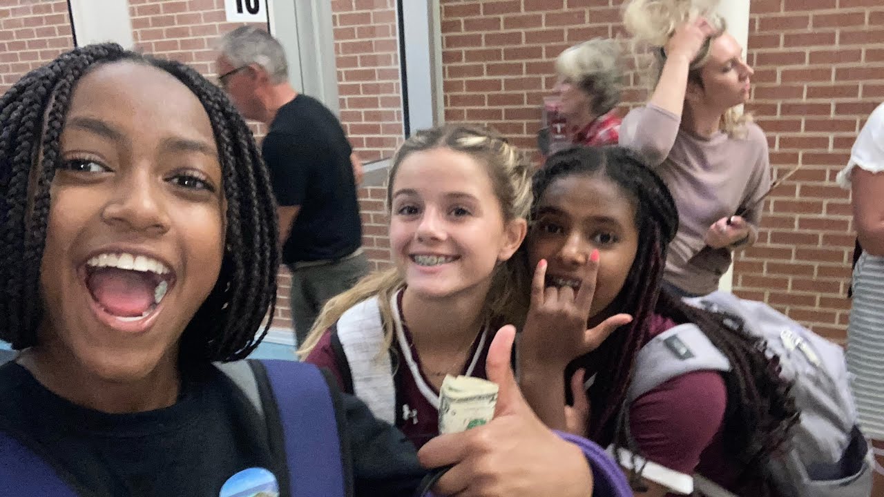 First game day vlog!! - YouTube