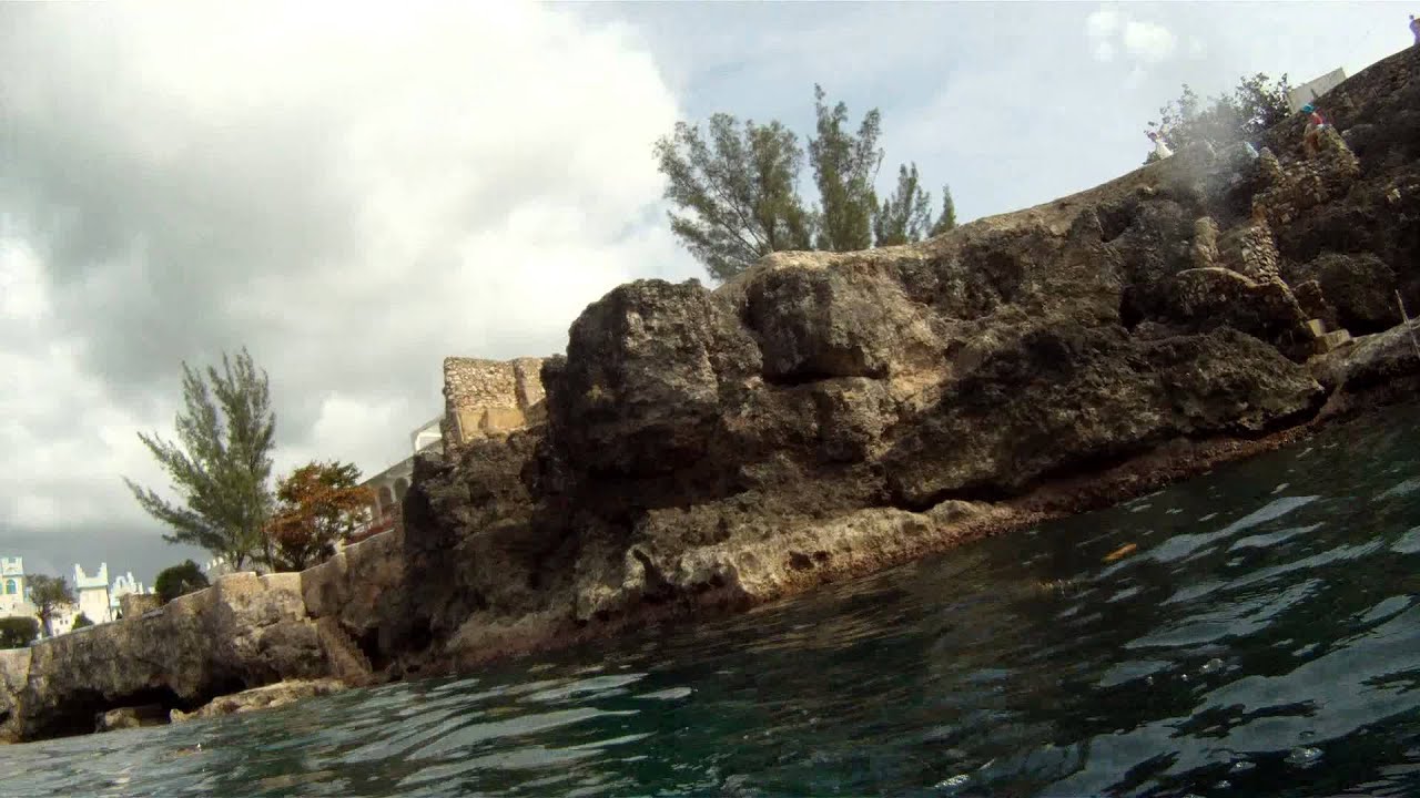 Negril, Jamaica Cliff Jump, GoPro Hero - YouTube