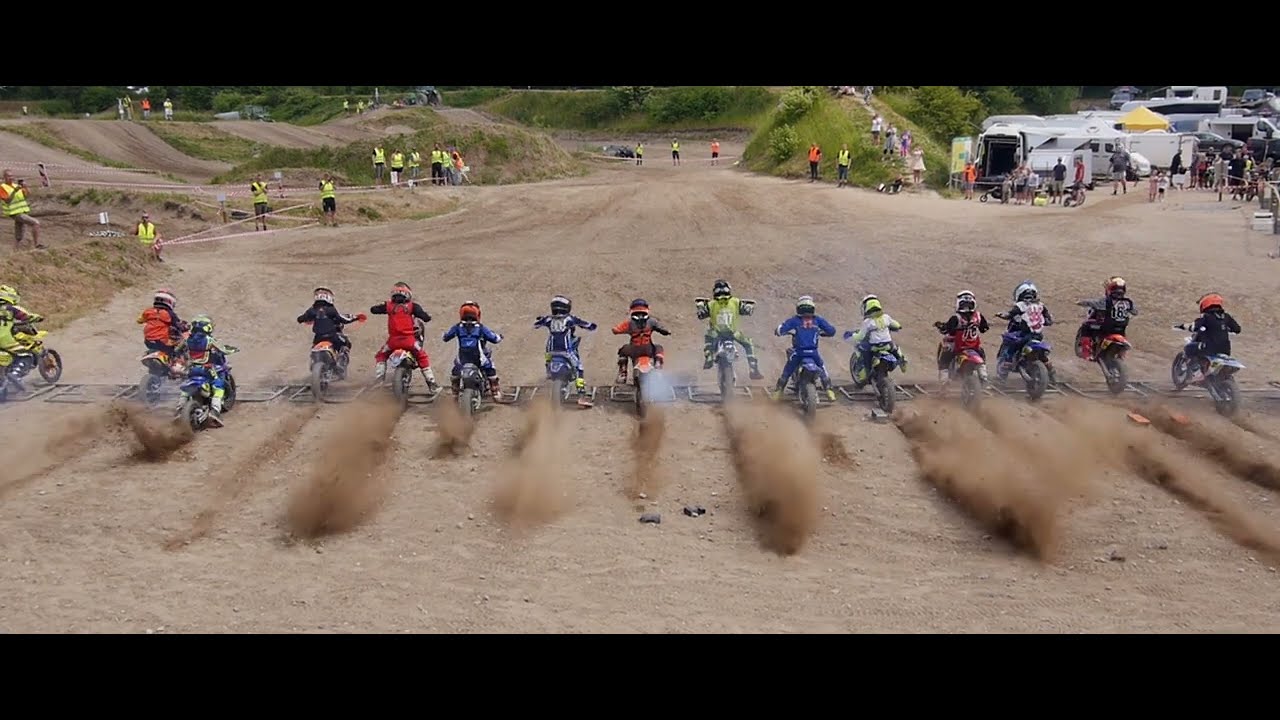 cc65 start in 2.5x slow motion - YouTube