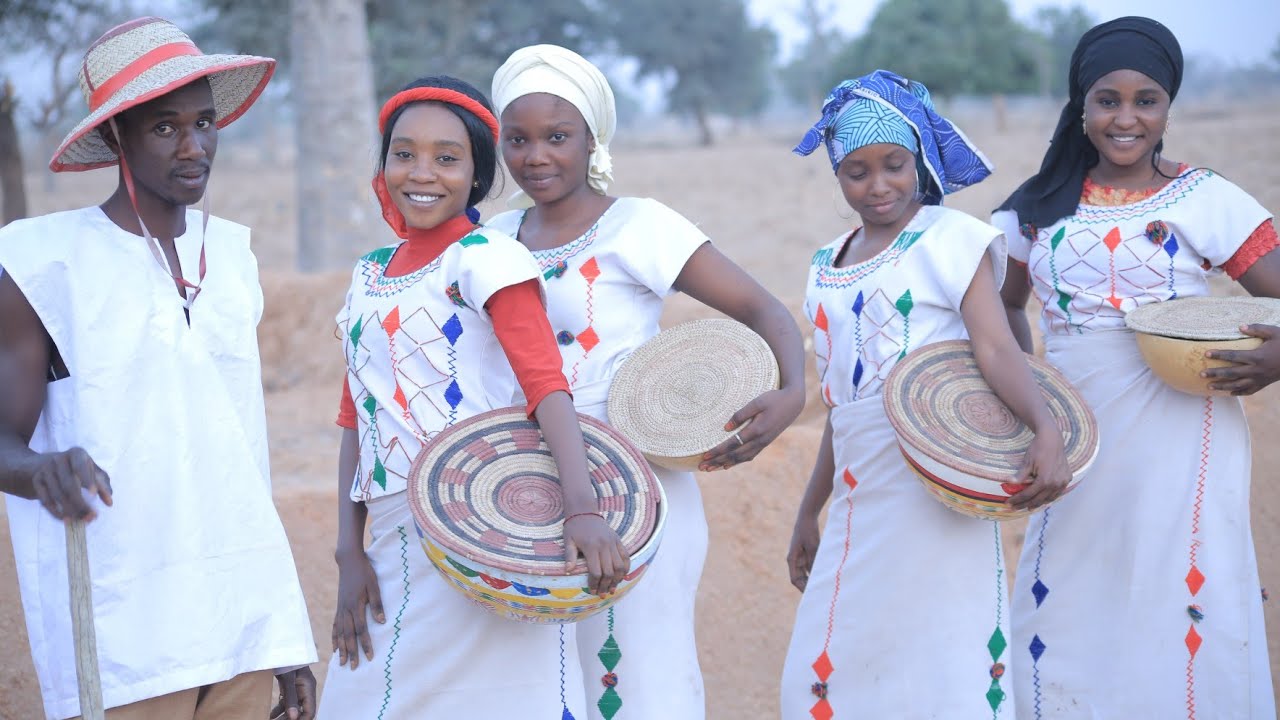 ANAS A IBRAHIM yar fillo- waka - YouTube