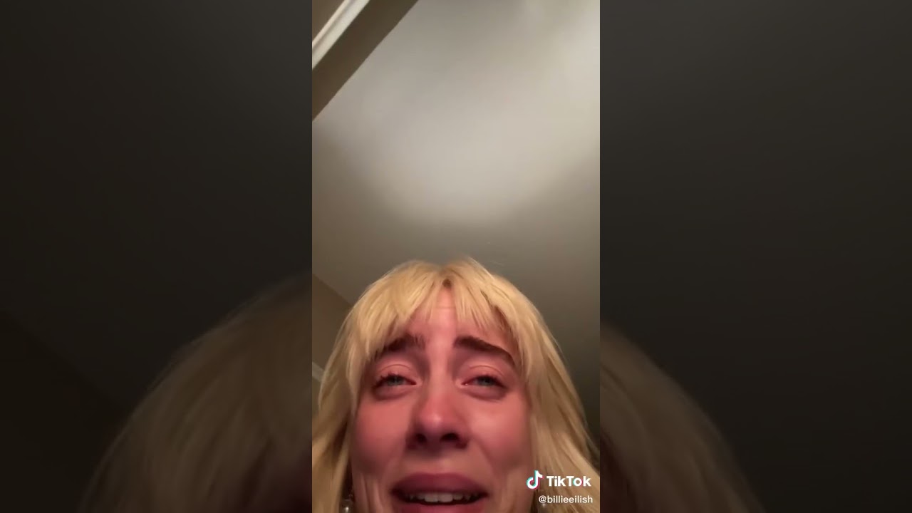 Billie Eilish crying - YouTube