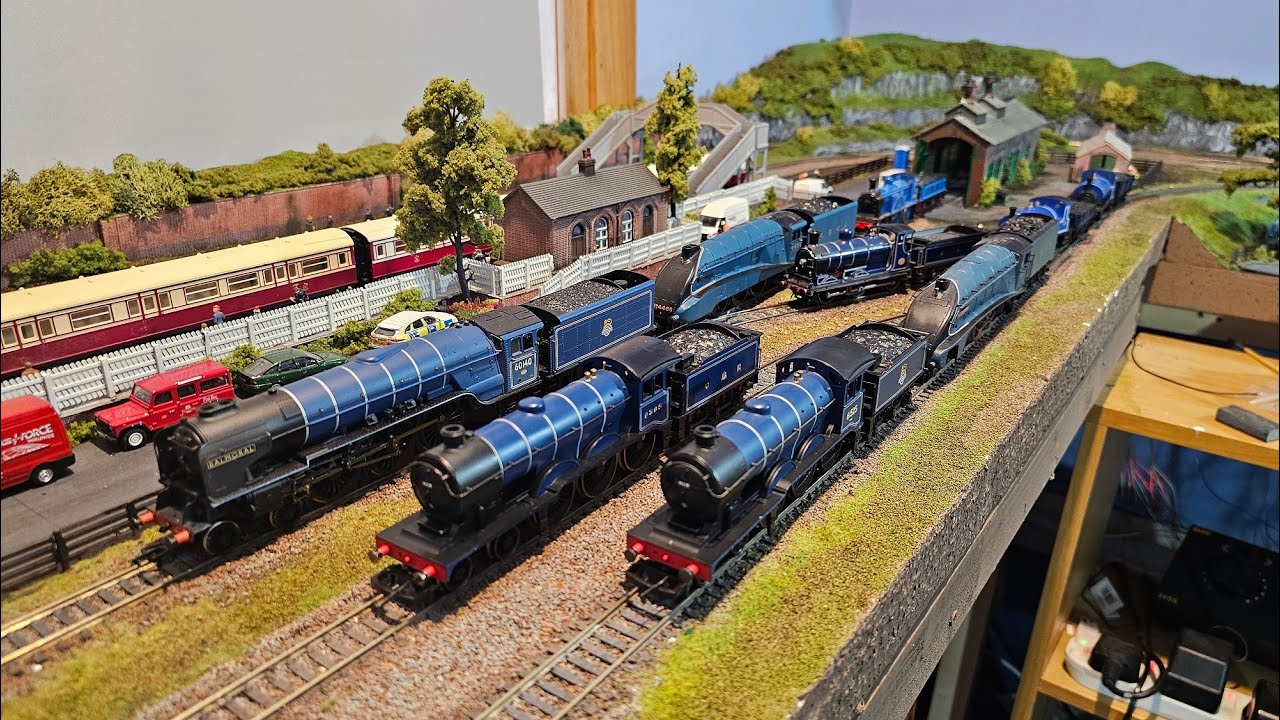 400th Video : A Brace of B12s and All My Other Blue Steam Locos - YouTube