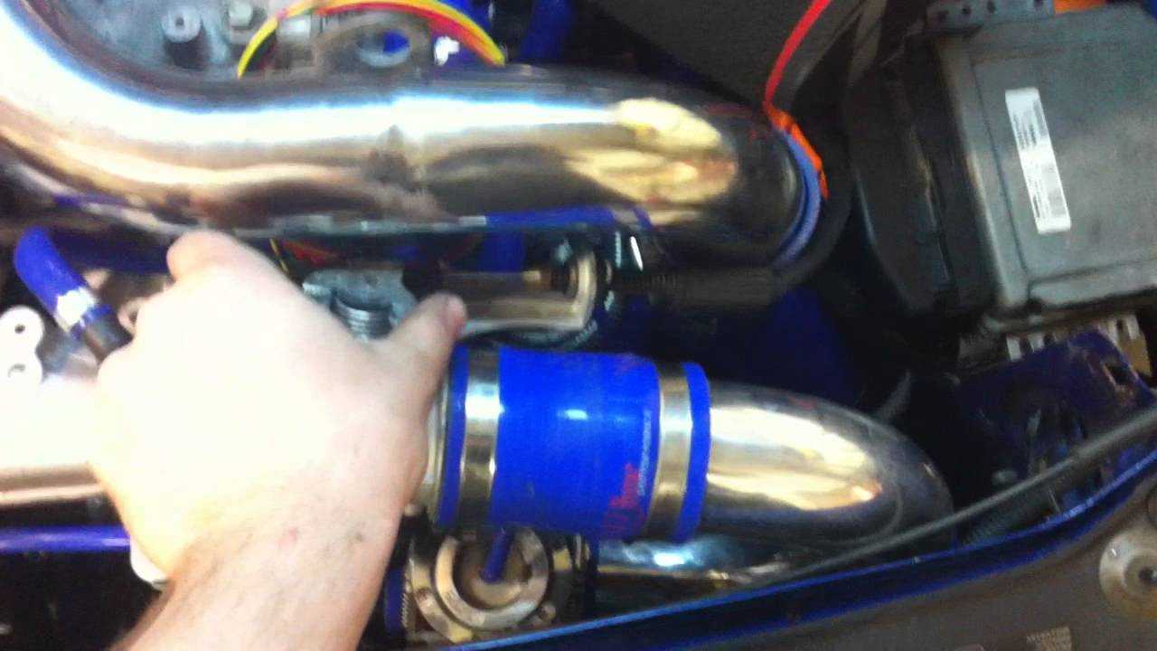 Steven Lang's Clio 172 with Megane 225 engine, wired and tuned at EFI ...