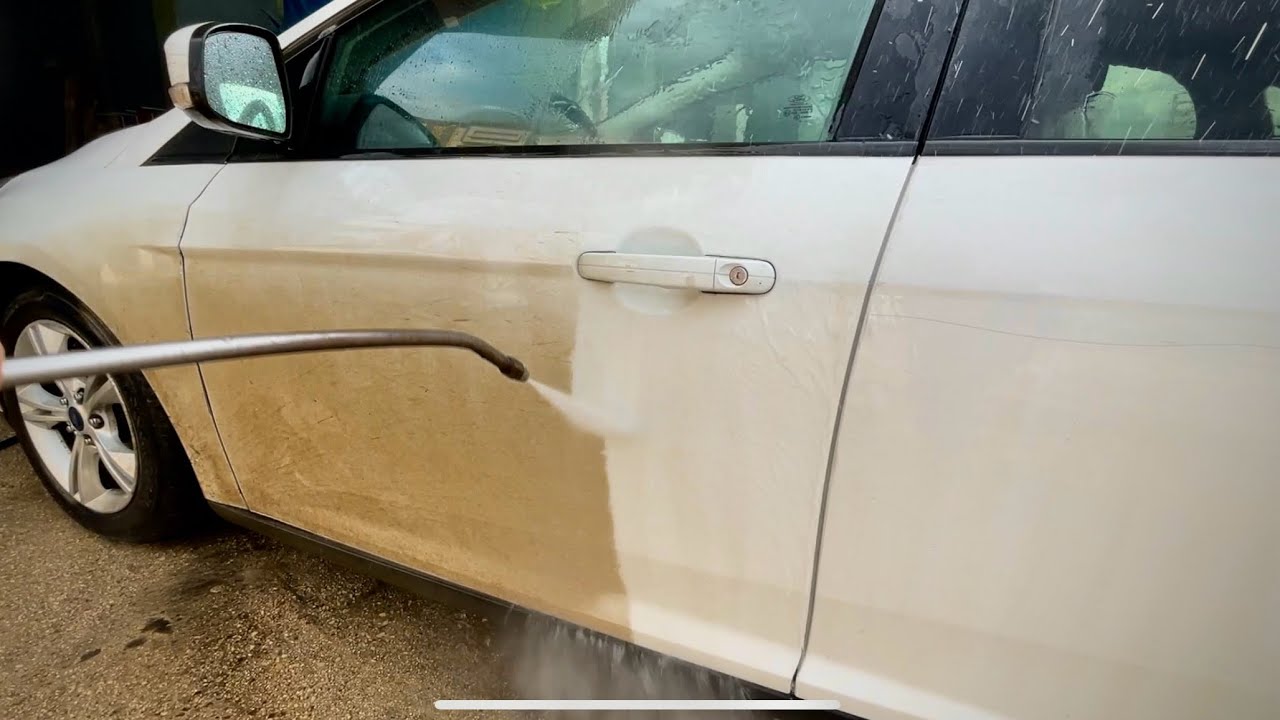 Incredible washing of Ford Focus covered in dirt/Satisfying deep ...