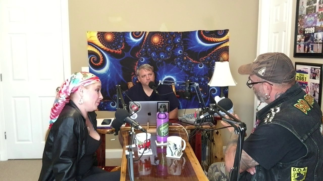 Episode 214 Ron White, Schlitz Malt Liquor Bull, Aliens, and Perception ...