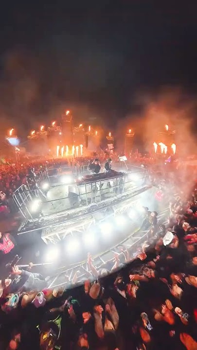 ISOKnock - ISOxo - Knock2 Shook the Stage at EDC 2025 🔥 - YouTube