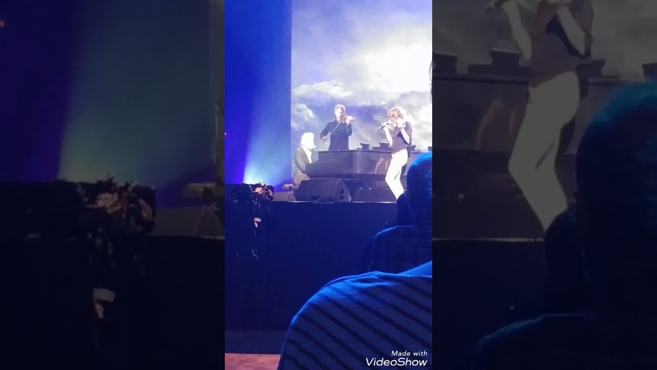 Chanter plus fort que le feu - YouTube