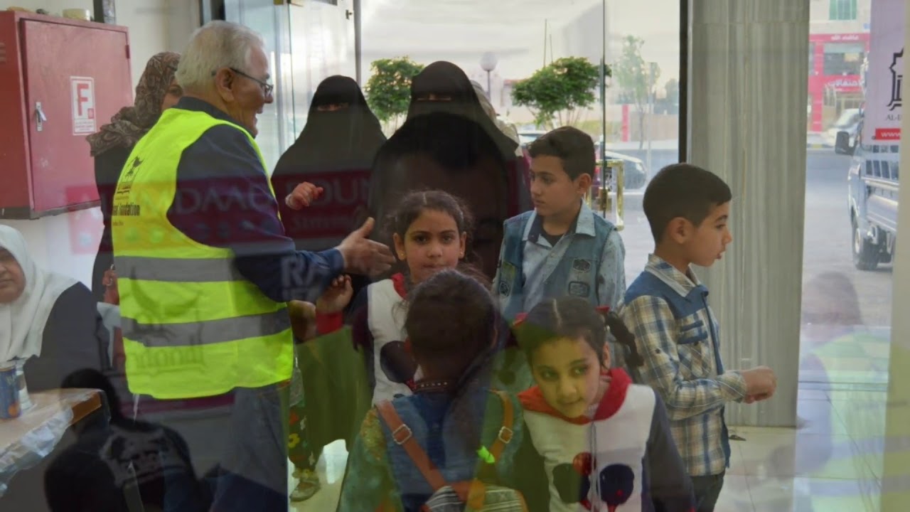Jordan Orphans Iftaar Programme - YouTube