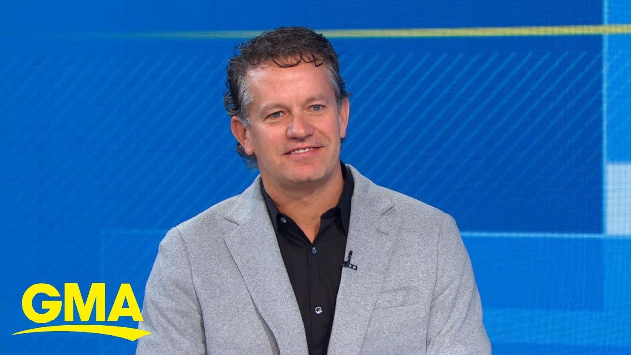 Walmart CEO speaks about holiday shopping, inflation, supply chain and ...