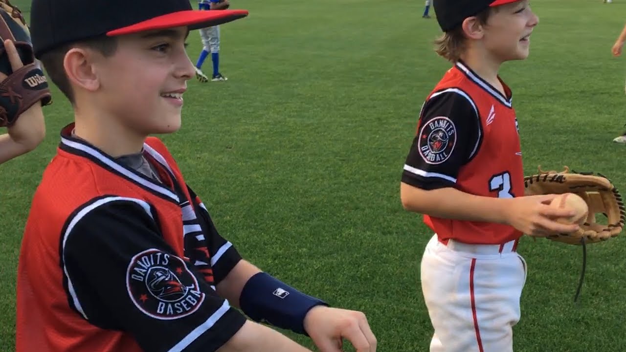 Bandits Baseball with Prospect Dugout - YouTube