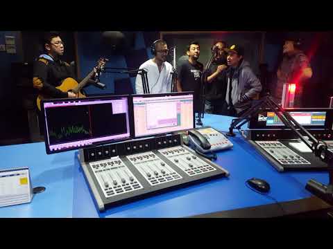 Cinta Bukan Mainan - Mirwana (live acoustic)