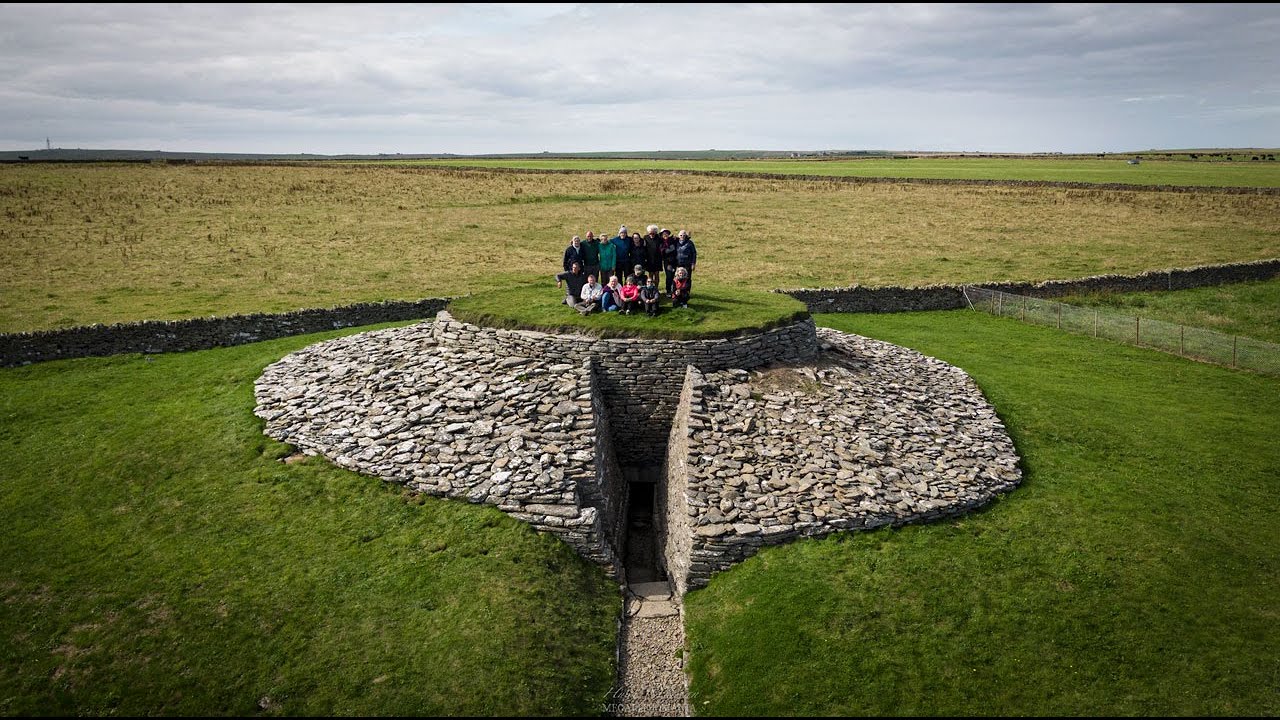 Aerial Zoom Out | Quoyness Tomb, Sanday Island, Orkney | Megalithomania ...