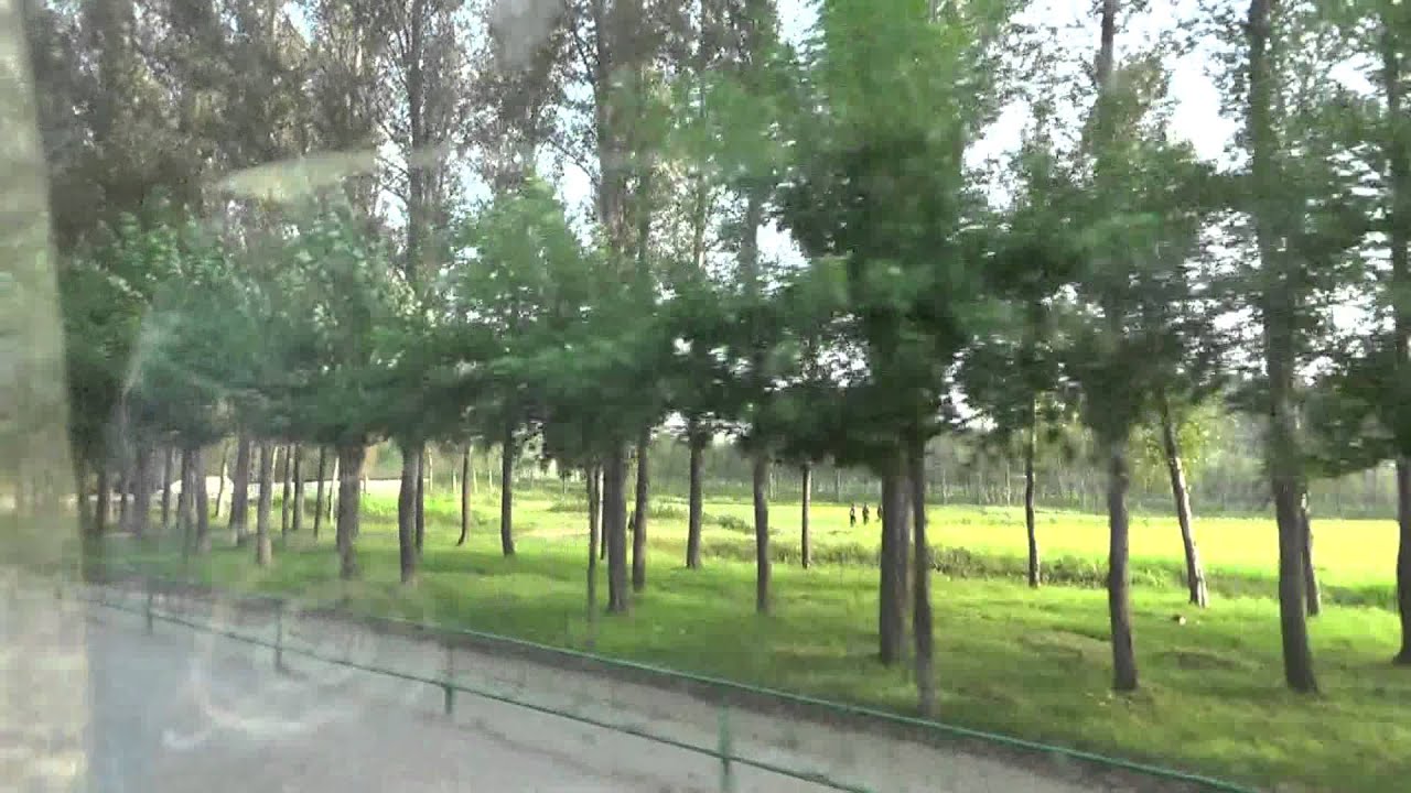 Passing through Pyongyang Suburbs, North Korea 6 北朝鮮 最新映像 북한 최근영상 - YouTube