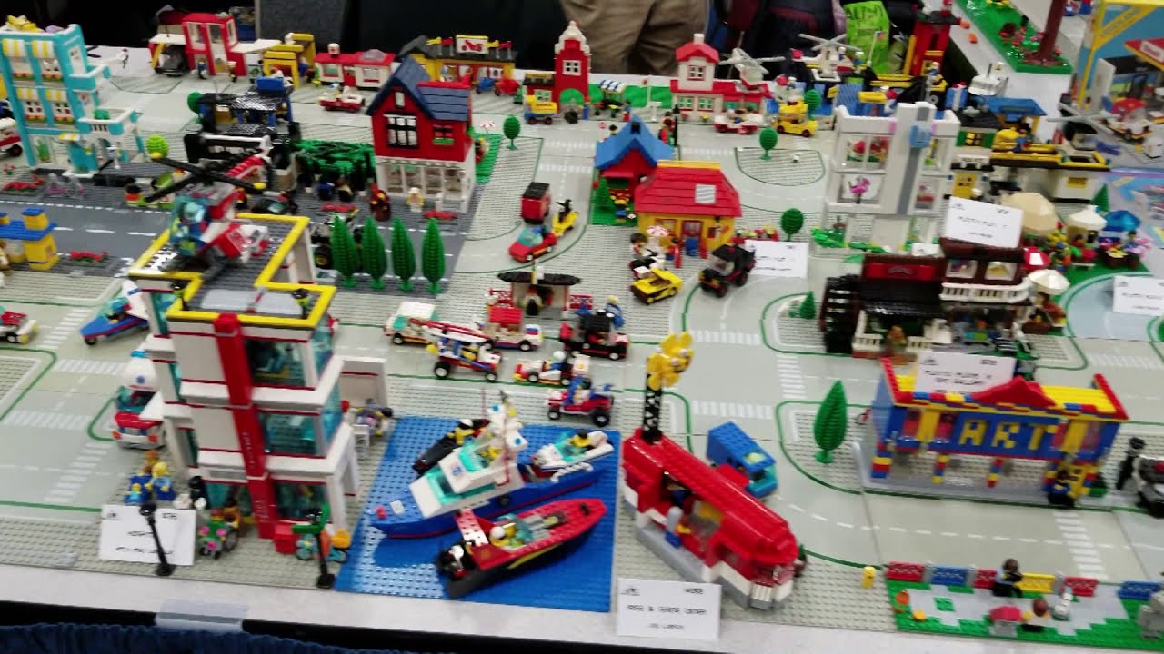 Bricks Cascade LEGO Convention 2020 Tour - YouTube