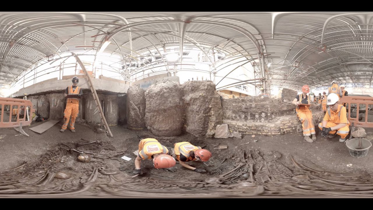 Crossrail archaeology: 360° video of suspected 1665 plague pit ...
