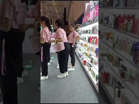 Exhibition Booth Contractor Booth Sociolla - YouTube