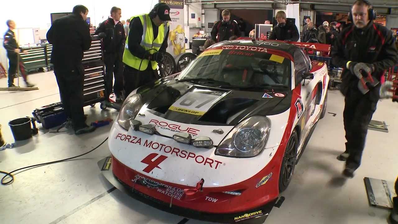 Britcar 24hr 2012 - Wheel Stud Failure - YouTube