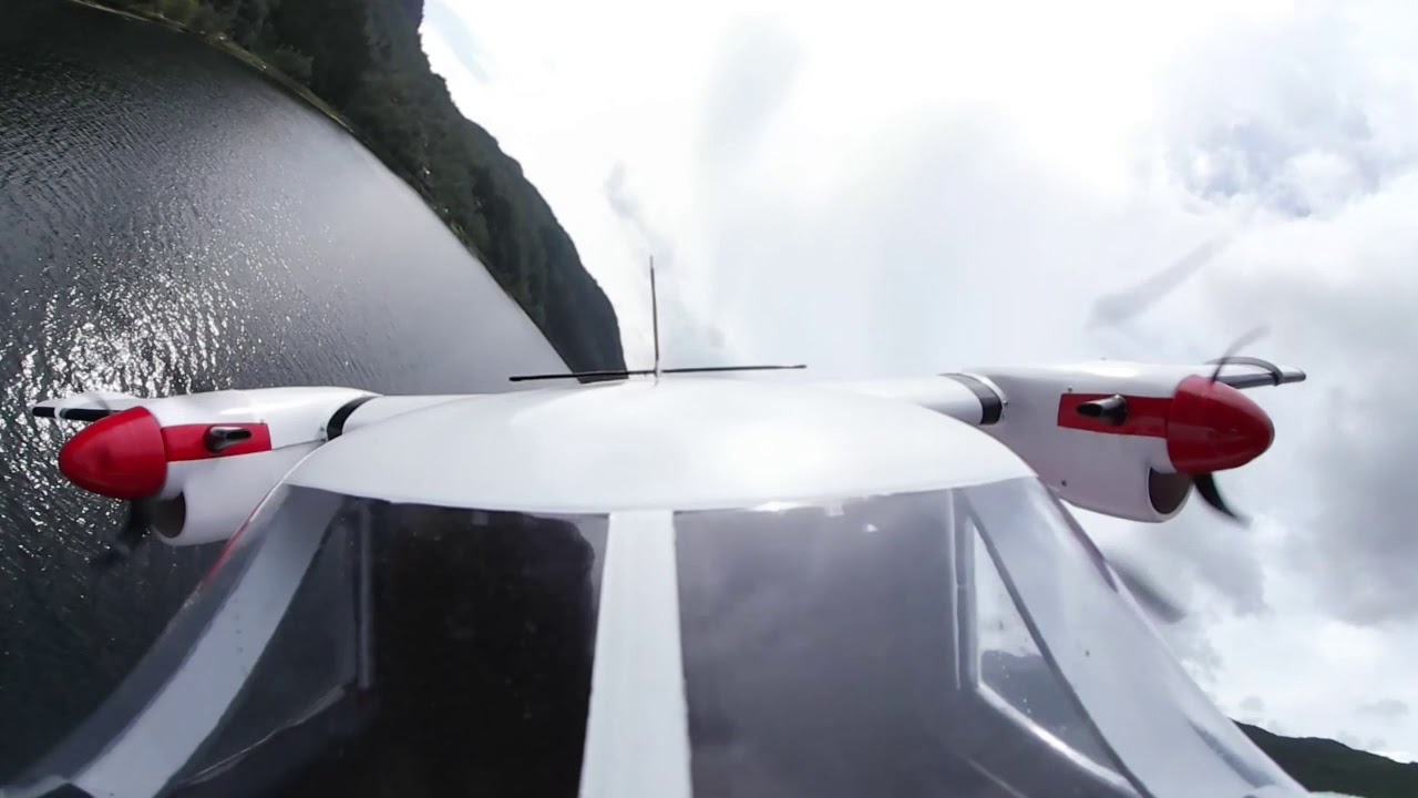 RC Seaplane | VQ models Twin Otter on floats | 360 video - YouTube