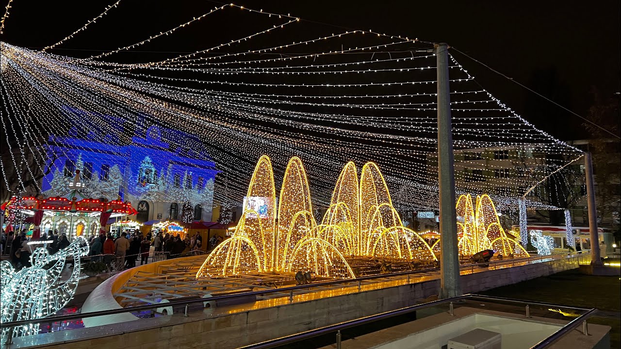 Christmas fair(targ de Craciun) Pitesti, Romania🇷🇴🎄🎅 - YouTube