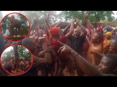 DOGO MACHEJO_KITOTO CHAKATIKA JUU YA MEZA/AMWAGA RADHI HADHARANI/FULL MBWEMBE/SHOW MAILI 6