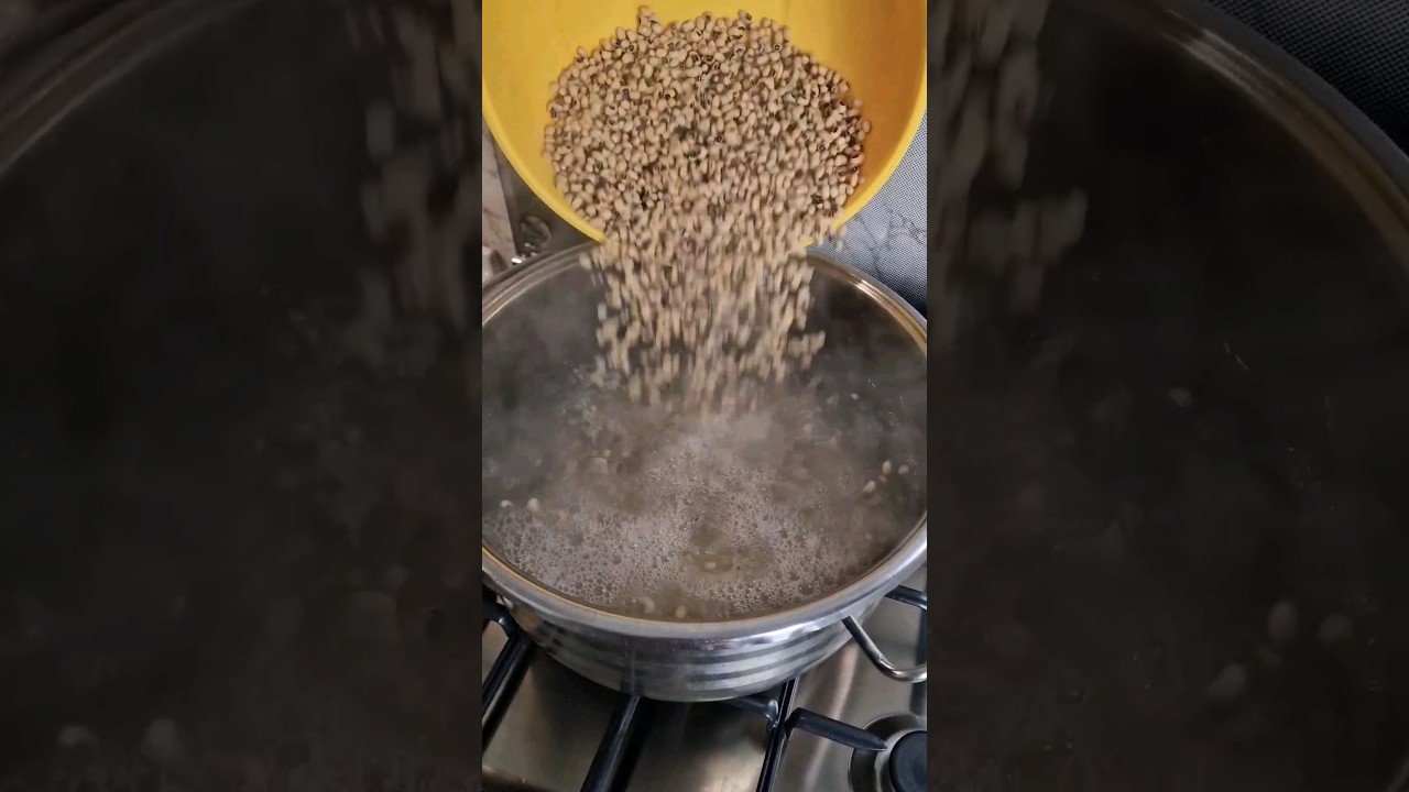How to cook Nigerian Beans stew | Nigerian beans stew recipe | African ...