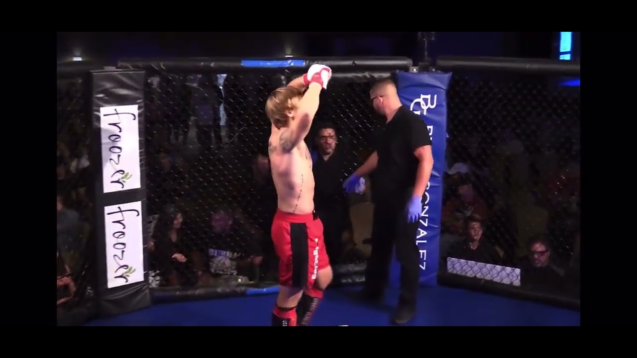 WINNER BY TKO‼️ 170LB MMA Cagefight In Tampa Florida WCFL 👊🏽 #mma # ...