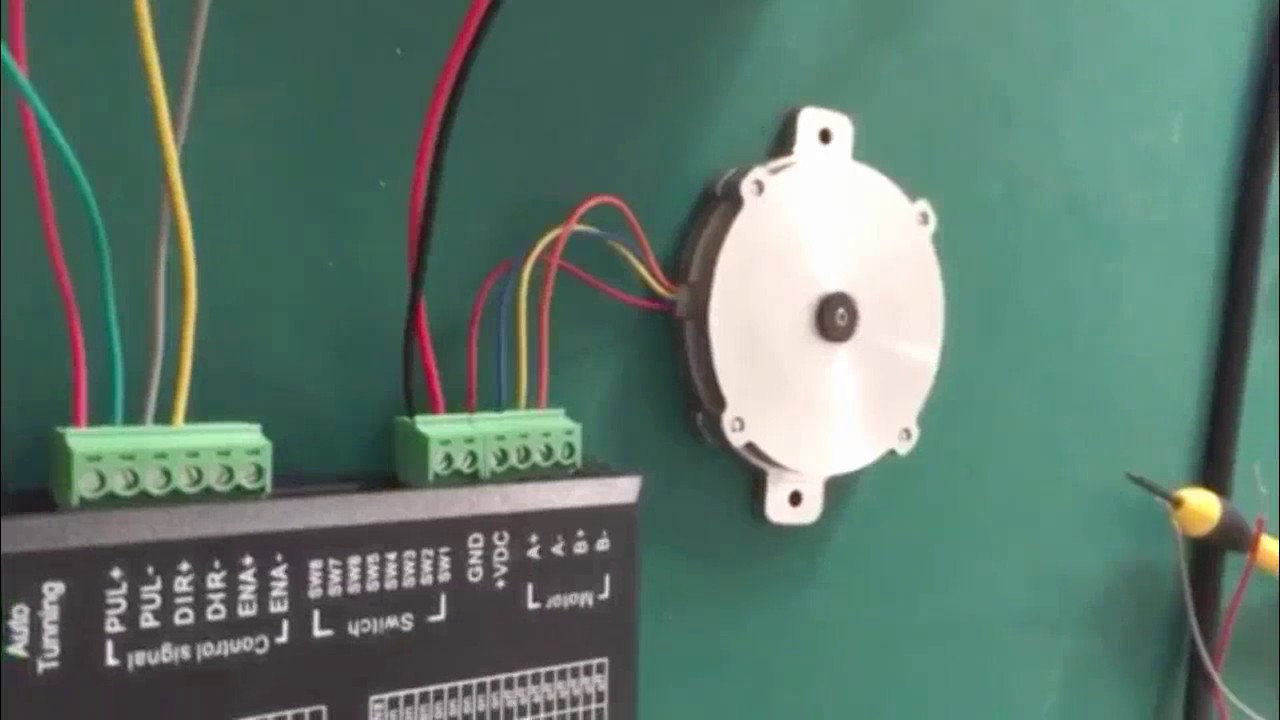 Step driver and ultra-flat stepper motor - YouTube