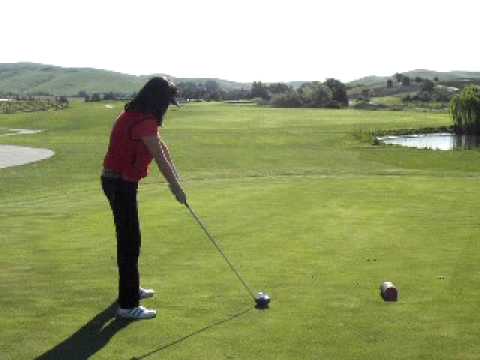 barb golfing at chardonnay golf club - YouTube