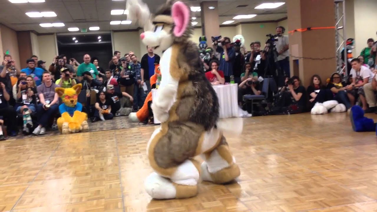 Biggest Little Fur Con 2014 Fursuit Dance Competition -10- Siber ...
