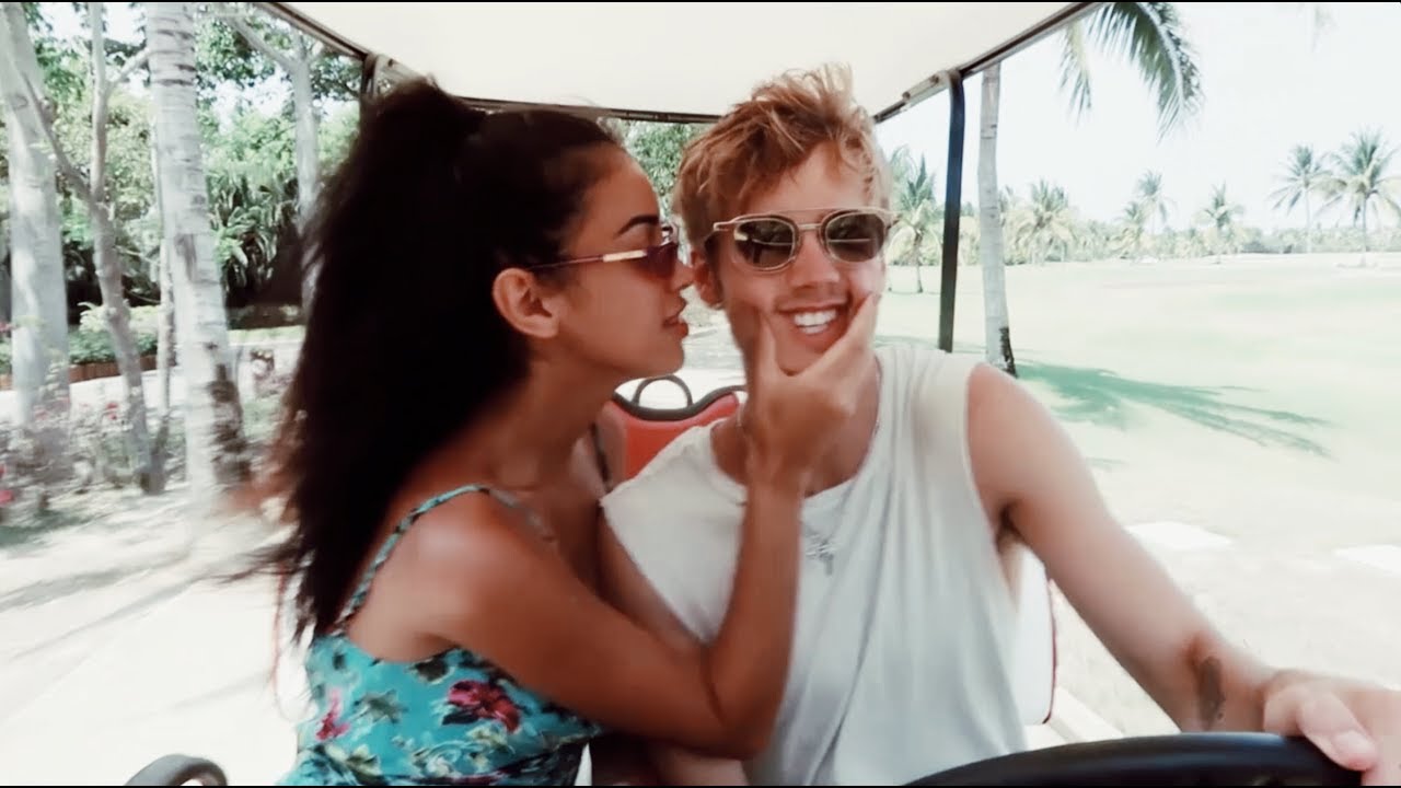 carpool karaoke - YouTube