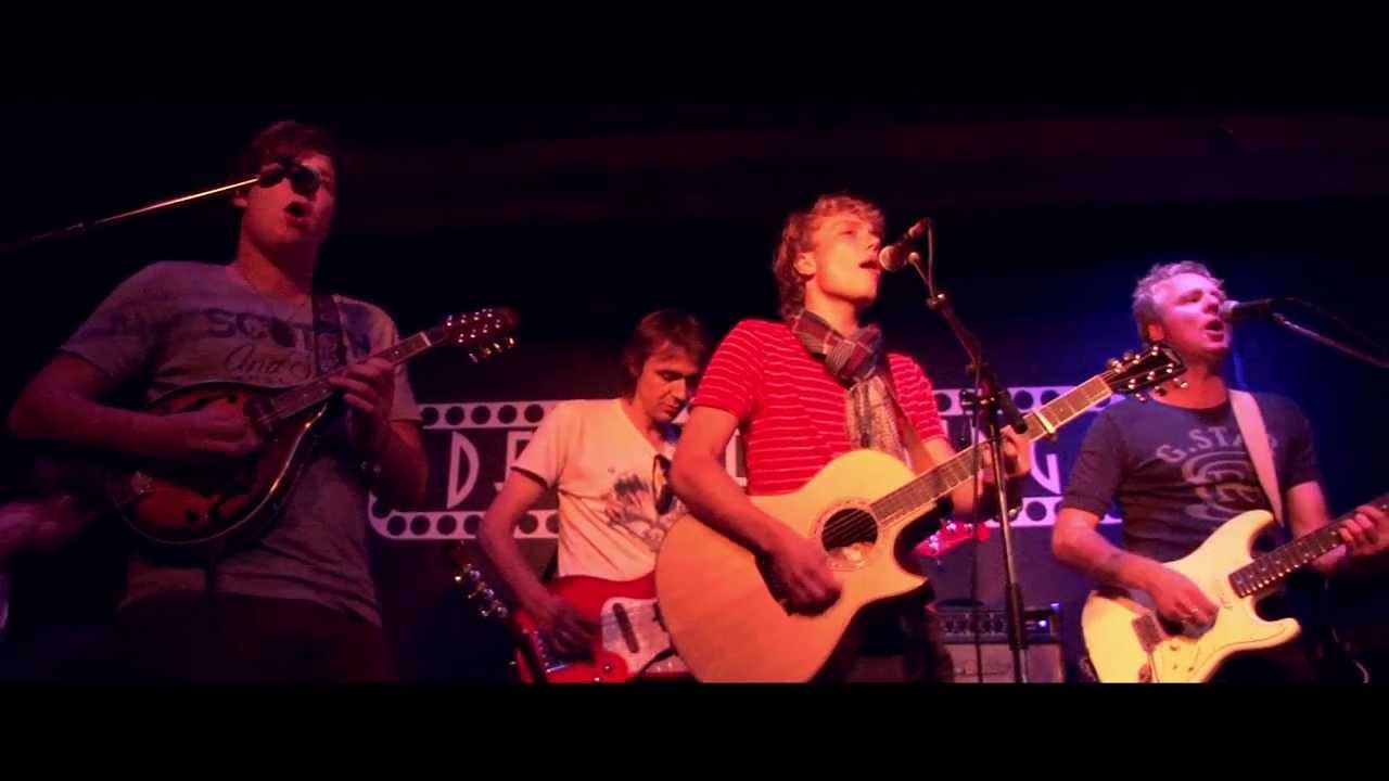 Tim Roos - Runaway (Official Video) - YouTube