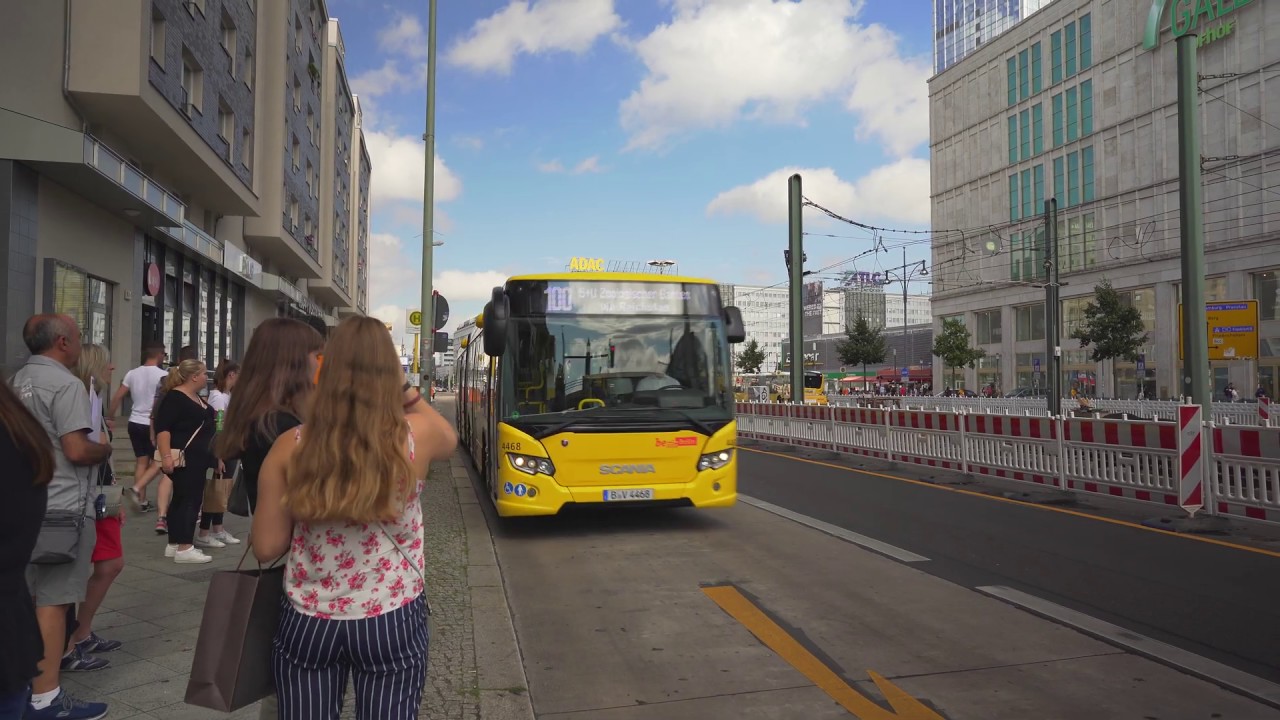 Germany, Berlin, bus 100 ride from Alexanderplatz to Brandenburger Tor ...