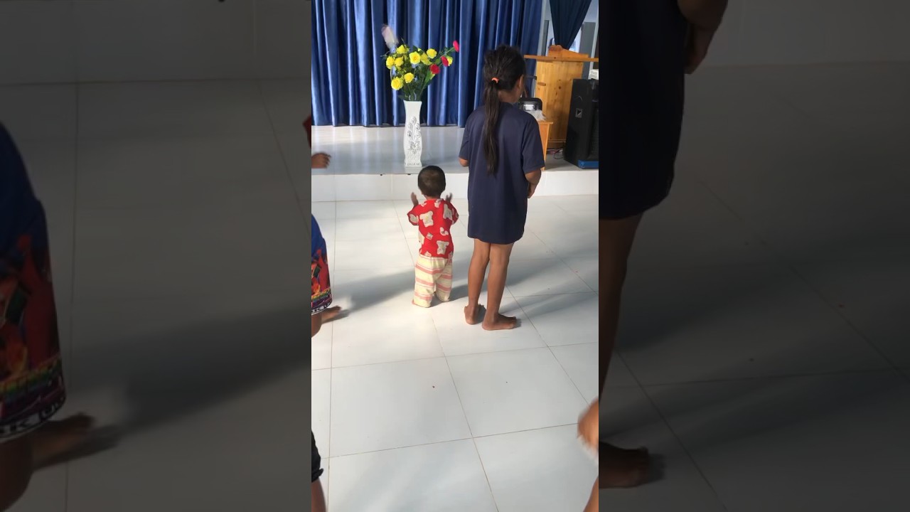 Sunday morning #lovedancing - YouTube