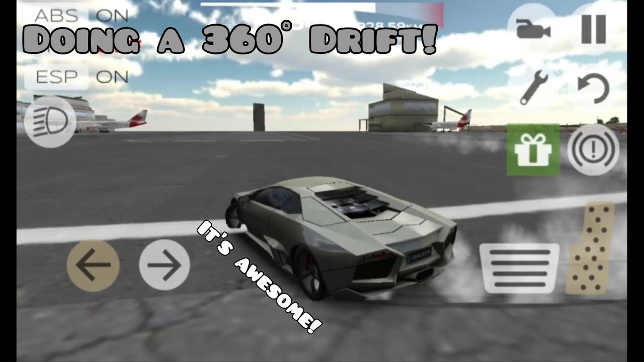 Doing a 360° drift in the old version of Extreme Car Driving Simulator ...