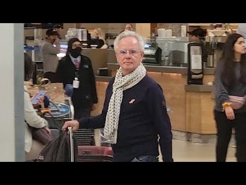 Pagani Automobili Founder Horacio Pagani Touches Down At LAX - YouTube