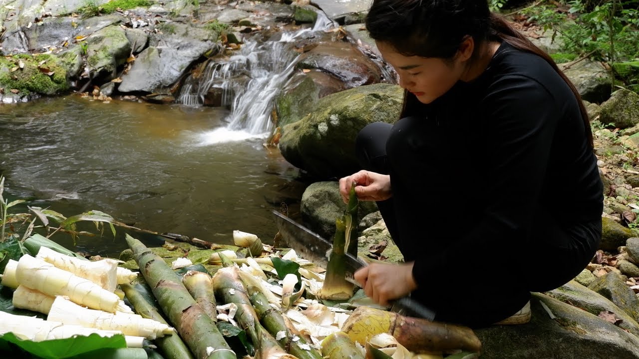 Foraging and Cooking Wild Bamboo Shoots Catching Forest Crabs and ...