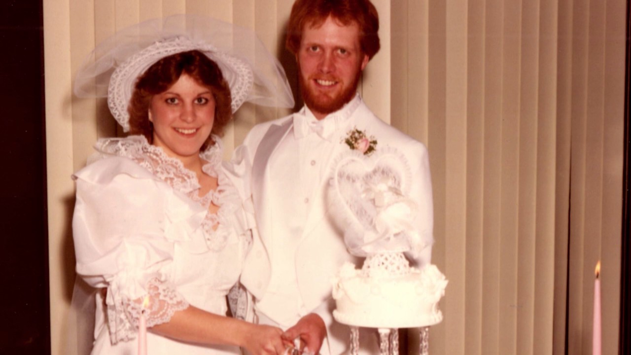 Meet FarmHer LeAnne Sutter "Running the Farm" - YouTube