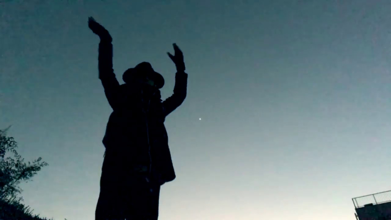 Day Light Kissing (after) B.D Special - YouTube