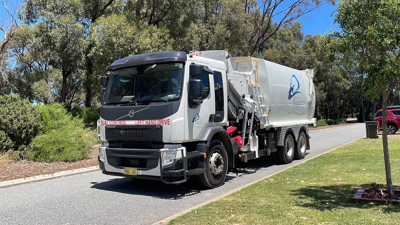 The ultimate garbage truck compilation (600 sub special) - YouTube