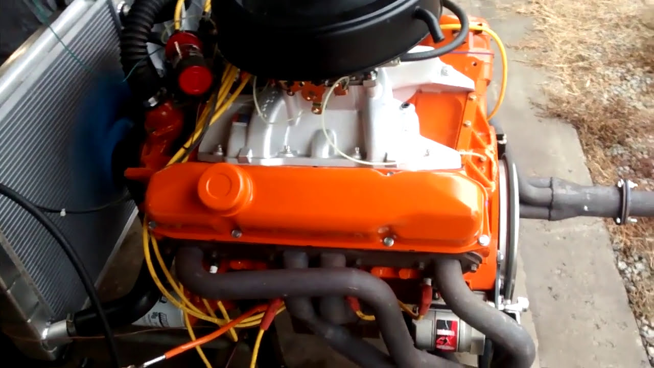 Mopar 440 engine running on homemade test stand. - YouTube
