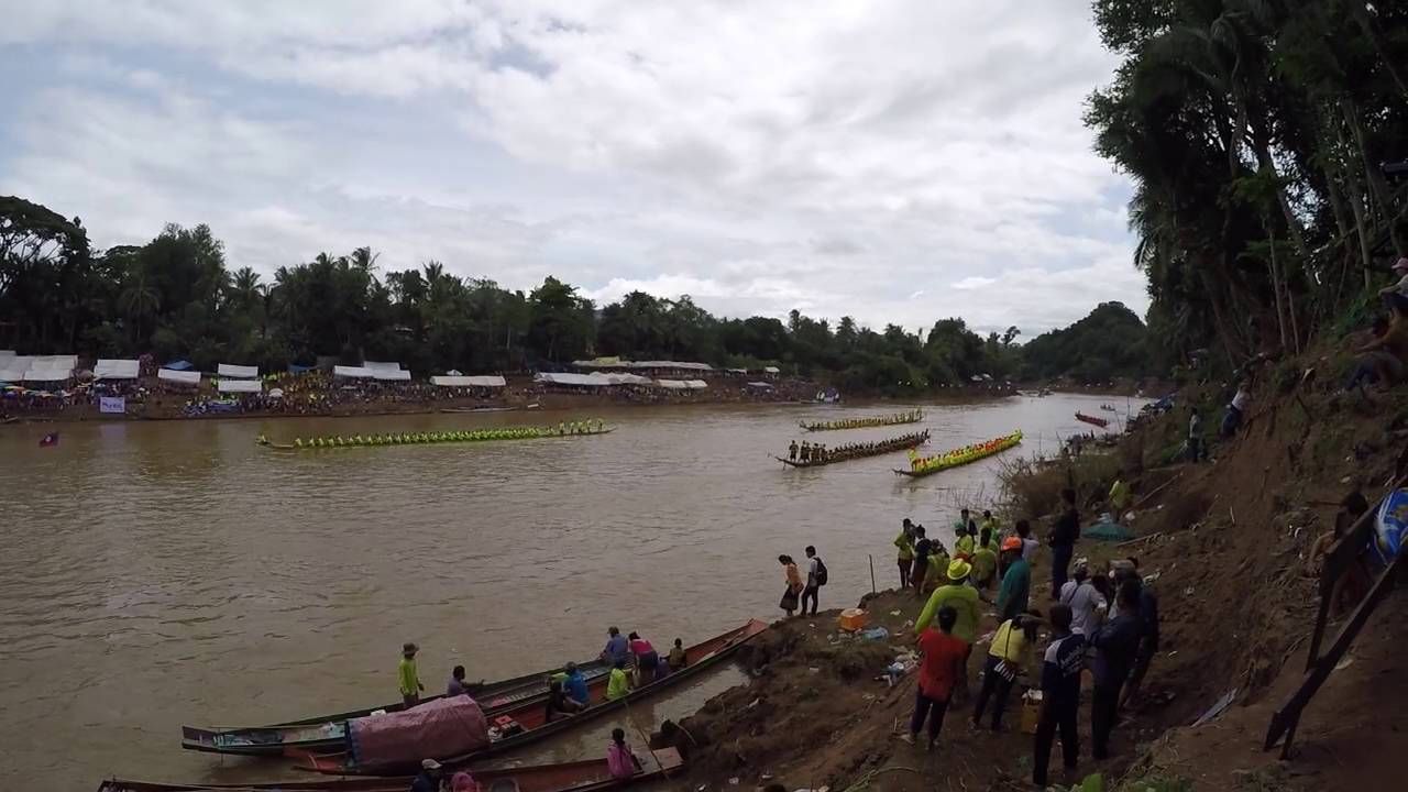 라오스 루앙프라방 여행 PART5 // 보트 레이스 축제 // Laos Luangprabang boat race festival ...