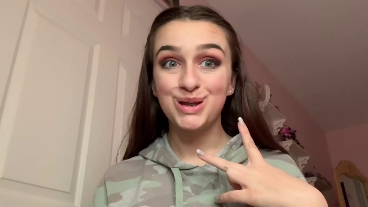 My Busted Makeup Routine 🤠 - YouTube